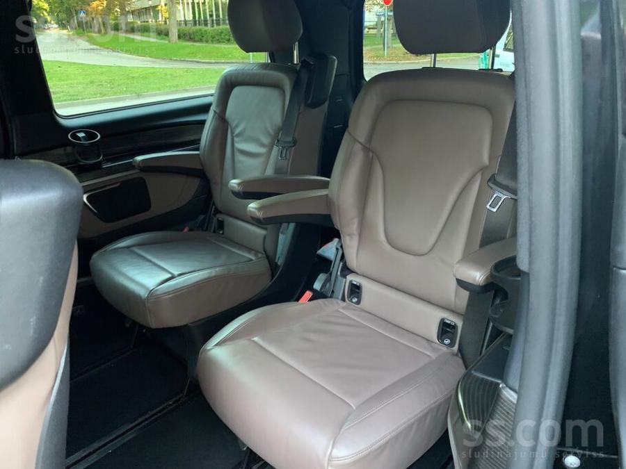 Melns Mercedes-Benz V 300 2021 Rīga, ar dzinēja tilpumu 2.00 L un nobraukumu 272 tūkst. km par 36900 €, foto 18 vietnē AUTOMOTO.COM.LV