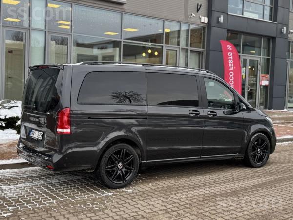 Melns Mercedes-Benz V 300 2023 Rīga, ar dzinēja tilpumu 2.00 L un nobraukumu 71 tūkst. km par 62400 €, foto 2 vietnē AUTOMOTO.COM.LV