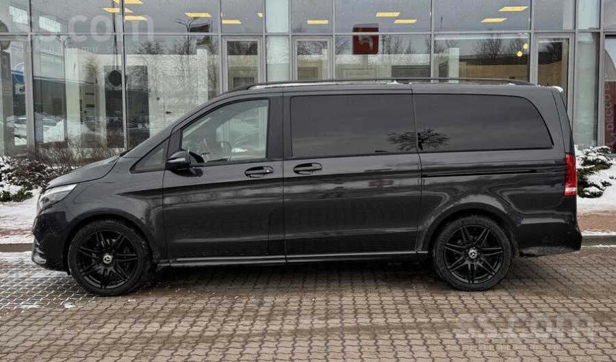 Melns Mercedes-Benz V 300 2023 Rīga, ar dzinēja tilpumu 2.00 L un nobraukumu 71 tūkst. km par 62400 €, foto 6 vietnē AUTOMOTO.COM.LV