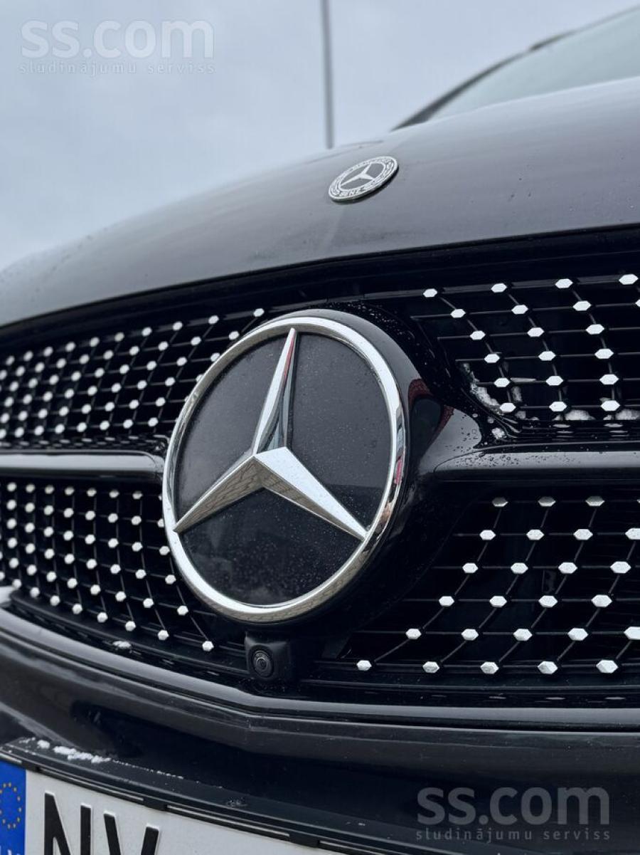 Melns Mercedes-Benz V 300 2023 Rīga, ar dzinēja tilpumu 2.00 L un nobraukumu 71 tūkst. km par 62400 €, foto 19 vietnē AUTOMOTO.COM.LV