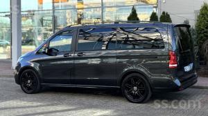 Melns Mercedes-Benz V 300 2023 Rīga, ar dzinēja tilpumu 2.00 L un nobraukumu 71 tūkst. km par 57200 €, foto 3 vietnē AUTOMOTO.COM.LV
