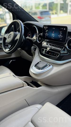 Melns Mercedes-Benz V 300 2023 Rīga, ar dzinēja tilpumu 2.00 L un nobraukumu 71 tūkst. km par 57200 €, foto 23 vietnē AUTOMOTO.COM.LV