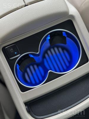 Melns Mercedes-Benz V 300 2023 Rīga, ar dzinēja tilpumu 2.00 L un nobraukumu 71 tūkst. km par 57200 €, foto 29 vietnē AUTOMOTO.COM.LV