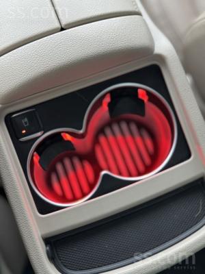 Melns Mercedes-Benz V 300 2023 Rīga, ar dzinēja tilpumu 2.00 L un nobraukumu 71 tūkst. km par 57200 €, foto 30 vietnē AUTOMOTO.COM.LV