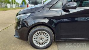 Черный Мерседес В 300 2023 в Рига, объемом двигателя 2.00 л и пробегом 35 тыс. км за 49990 €, фото 27 на AUTOMOTO.COM.LV