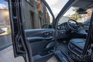 Black Mercedes-Benz V 300 2023 in Riga, with an engine capacity of 2.00 L and mileage of 35 thousand km for 48900 €, photo 16 on AUTOMOTO.COM.LV