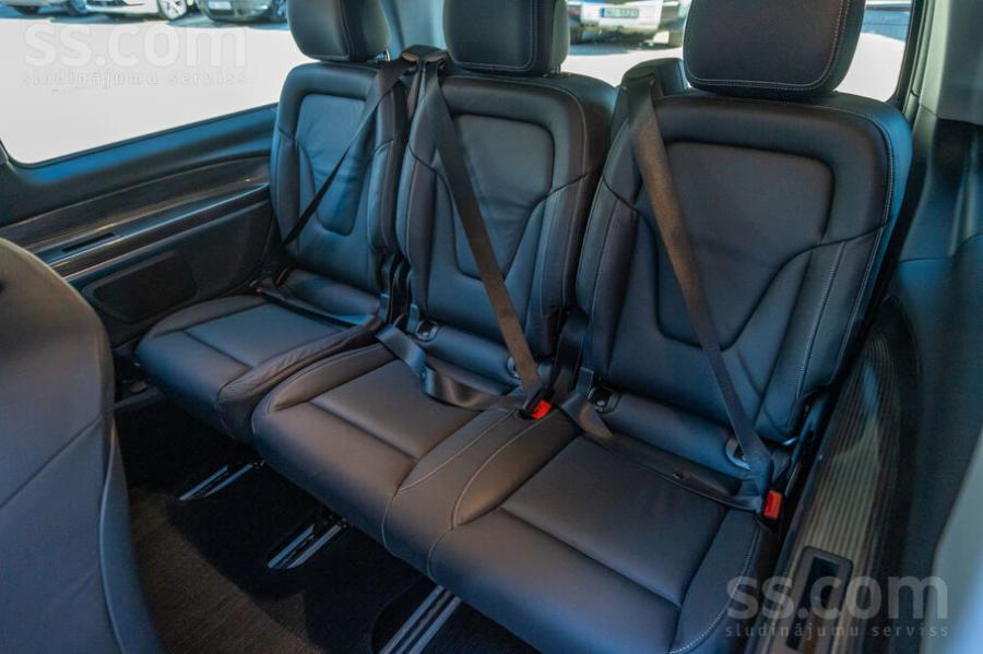 Black Mercedes-Benz V 300 2023 in Riga, with an engine capacity of 2.00 L and mileage of 35 thousand km for 48900 €, photo 21 on AUTOMOTO.COM.LV