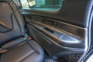 Black Mercedes-Benz V 300 2023 in Riga, with an engine capacity of 2.00 L and mileage of 35 thousand km for 48900 €, photo 22 on AUTOMOTO.COM.LV