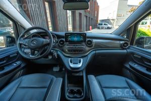 Black Mercedes-Benz V 300 2023 in Riga, with an engine capacity of 2.00 L and mileage of 35 thousand km for 48900 €, photo 25 on AUTOMOTO.COM.LV