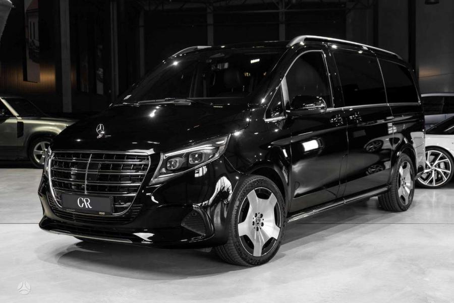 Melns Mercedes-Benz V 300 2024 Rīga, ar dzinēja tilpumu 2.00 L un nobraukumu 12 tūkst. km par 103455 €, foto 1 vietnē AUTOMOTO.COM.LV