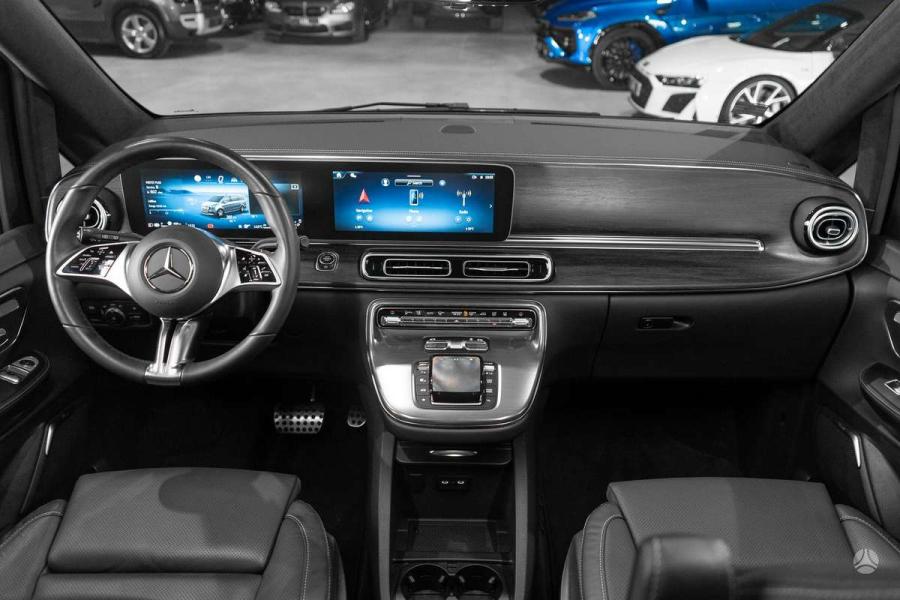 Melns Mercedes-Benz V 300 2024 Rīga, ar dzinēja tilpumu 2.00 L un nobraukumu 12 tūkst. km par 103455 €, foto 11 vietnē AUTOMOTO.COM.LV