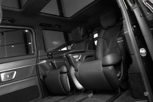 Melns Mercedes-Benz V 300 2024 Rīga, ar dzinēja tilpumu 2.00 L un nobraukumu 12 tūkst. km par 103455 €, foto 15 vietnē AUTOMOTO.COM.LV