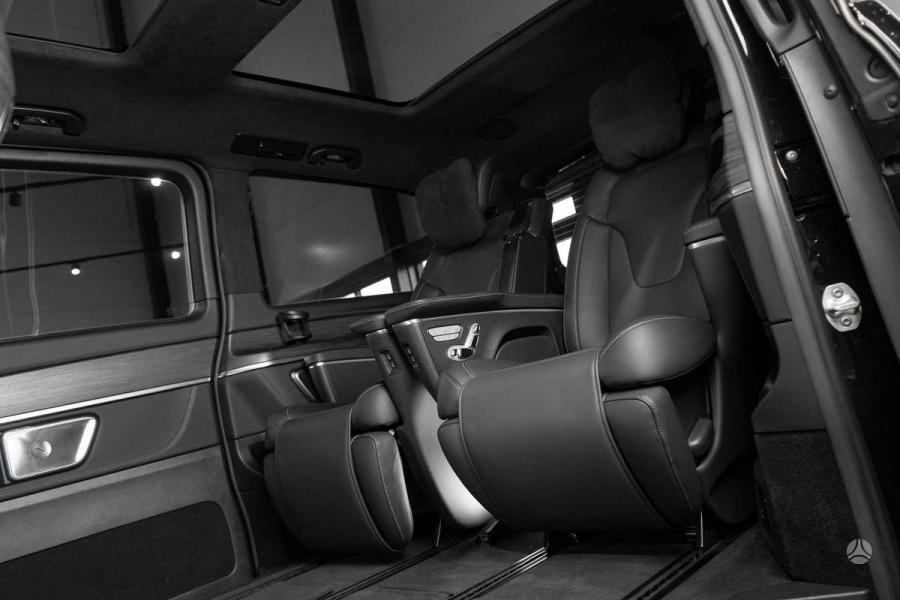 Melns Mercedes-Benz V 300 2024 Rīga, ar dzinēja tilpumu 2.00 L un nobraukumu 12 tūkst. km par 103455 €, foto 15 vietnē AUTOMOTO.COM.LV