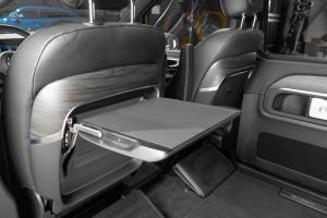 Melns Mercedes-Benz V 300 2024 Rīga, ar dzinēja tilpumu 2.00 L un nobraukumu 12 tūkst. km par 103455 €, foto 18 vietnē AUTOMOTO.COM.LV