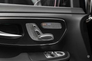 Melns Mercedes-Benz V 300 2024 Rīga, ar dzinēja tilpumu 2.00 L un nobraukumu 12 tūkst. km par 103455 €, foto 20 vietnē AUTOMOTO.COM.LV