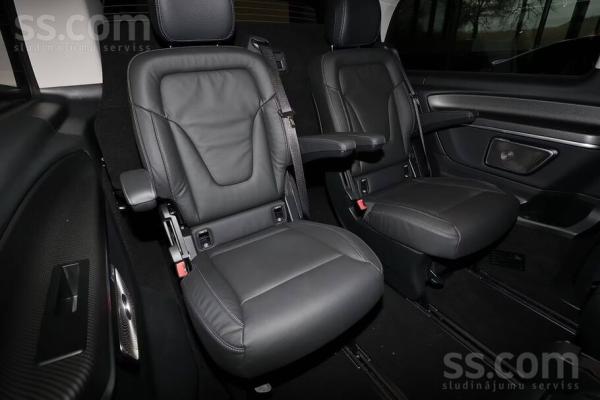 Blue Mercedes-Benz V 300 2024 in Riga, with an engine capacity of 2.00 L and mileage of 7 thousand km for 87950 €, photo 10 on AUTOMOTO.COM.LV