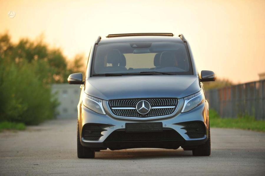 Grey Mercedes-Benz V 300 2019 in Kaunas, with an engine capacity of 1.95 L and mileage of 305 thousand km for 34990 €, photo 4 on AUTOMOTO.COM.LV