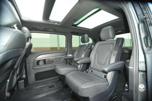Grey Mercedes-Benz V 300 2019 in Kaunas, with an engine capacity of 1.95 L and mileage of 305 thousand km for 34990 €, photo 17 on AUTOMOTO.COM.LV