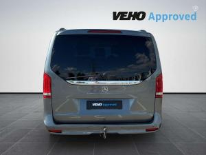 Pelēks Mercedes-Benz V 300 2022 Kauņa, ar dzinēja tilpumu 0.00 L un nobraukumu 133 tūkst. km par 51900 €, foto 5 vietnē AUTOMOTO.COM.LV
