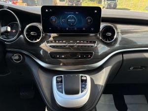 Pelēks Mercedes-Benz V 300 2022 Kauņa, ar dzinēja tilpumu 0.00 L un nobraukumu 133 tūkst. km par 51900 €, foto 15 vietnē AUTOMOTO.COM.LV