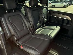 Pelēks Mercedes-Benz V 300 2022 Kauņa, ar dzinēja tilpumu 0.00 L un nobraukumu 133 tūkst. km par 51900 €, foto 32 vietnē AUTOMOTO.COM.LV