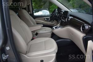 Pelēks Mercedes-Benz V 300 2019 Kuldīga, ar dzinēja tilpumu 2.00 L un nobraukumu 0 tūkst. km par 39900 €, foto 9 vietnē AUTOMOTO.COM.LV