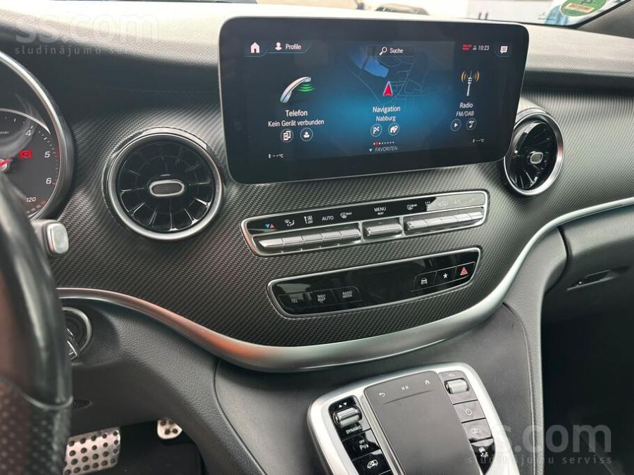 Pelēks Mercedes-Benz V 300 2022 Rīga, ar dzinēja tilpumu 3.00 L un nobraukumu 106 tūkst. km par 47500 €, foto 8 vietnē AUTOMOTO.COM.LV