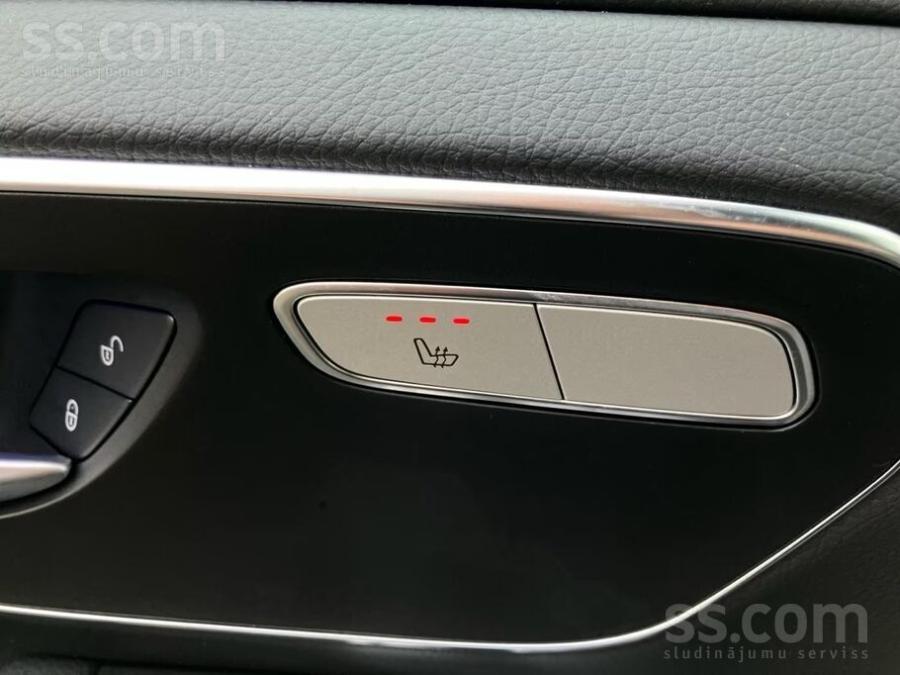 Grey Mercedes-Benz V 300 2025 in Riga, with an engine capacity of 2.00 L and mileage of 20 thousand km for 76880 €, photo 9 on AUTOMOTO.COM.LV
