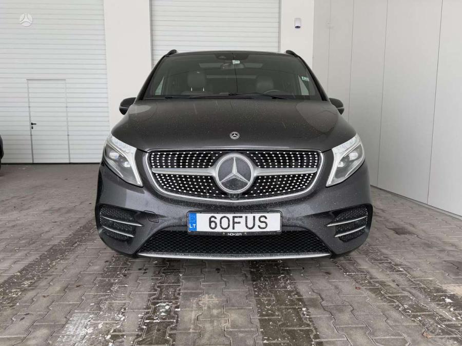 Grey Mercedes-Benz V 300 2019 in Vilnius, with an engine capacity of 1.95 L and mileage of 123 thousand km for 38900 €, photo 2 on AUTOMOTO.COM.LV