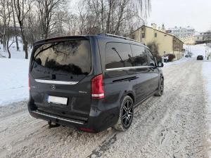 Pelēks Mercedes-Benz V 300 2019 Viļņa, ar dzinēja tilpumu 1.95 L un nobraukumu 124 tūkst. km par 47500 €, foto 13 vietnē AUTOMOTO.COM.LV