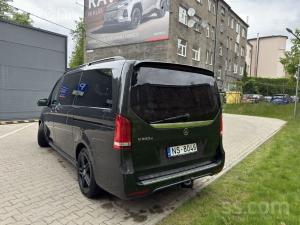 Grey Mercedes-Benz V 300 2019 in Riga, with an engine capacity of 2.00 L and mileage of 160 thousand km for 40000 €, photo 5 on AUTOMOTO.COM.LV