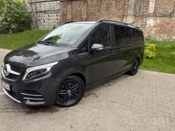 Серый Мерседес В 300 2019 в Рига, объемом двигателя 2.00 л и пробегом 160 тыс. км за 40000 €, фото 5 на AUTOMOTO.COM.LV