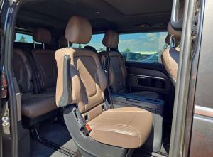 Grey Mercedes-Benz V 300 2020 in Klaipeda, with an engine capacity of 1.95 L and mileage of 111 thousand km for 23700 €, photo 6 on AUTOMOTO.COM.LV