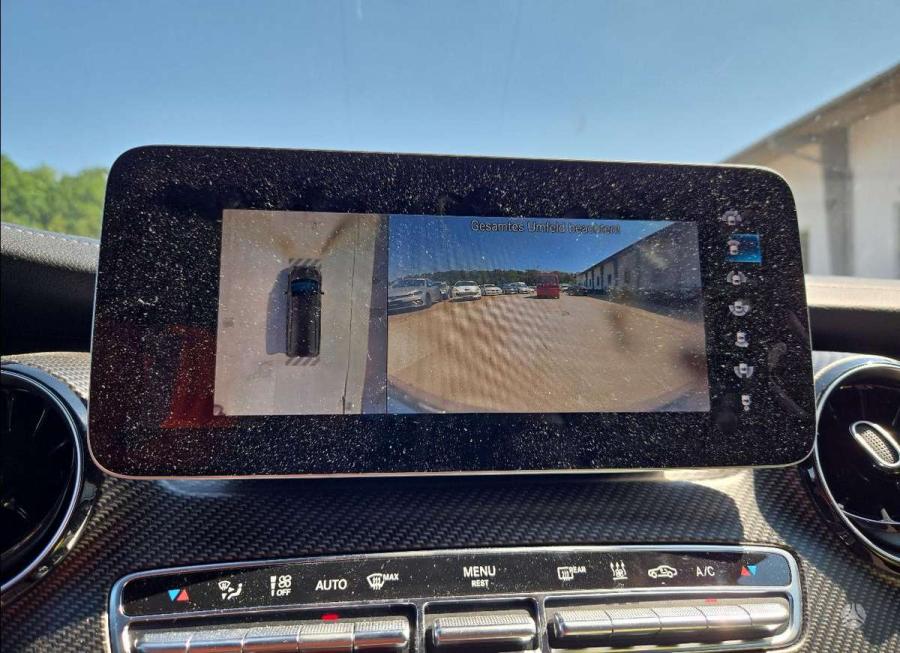 Grey Mercedes-Benz V 300 2020 in Klaipeda, with an engine capacity of 1.95 L and mileage of 111 thousand km for 23700 €, photo 9 on AUTOMOTO.COM.LV