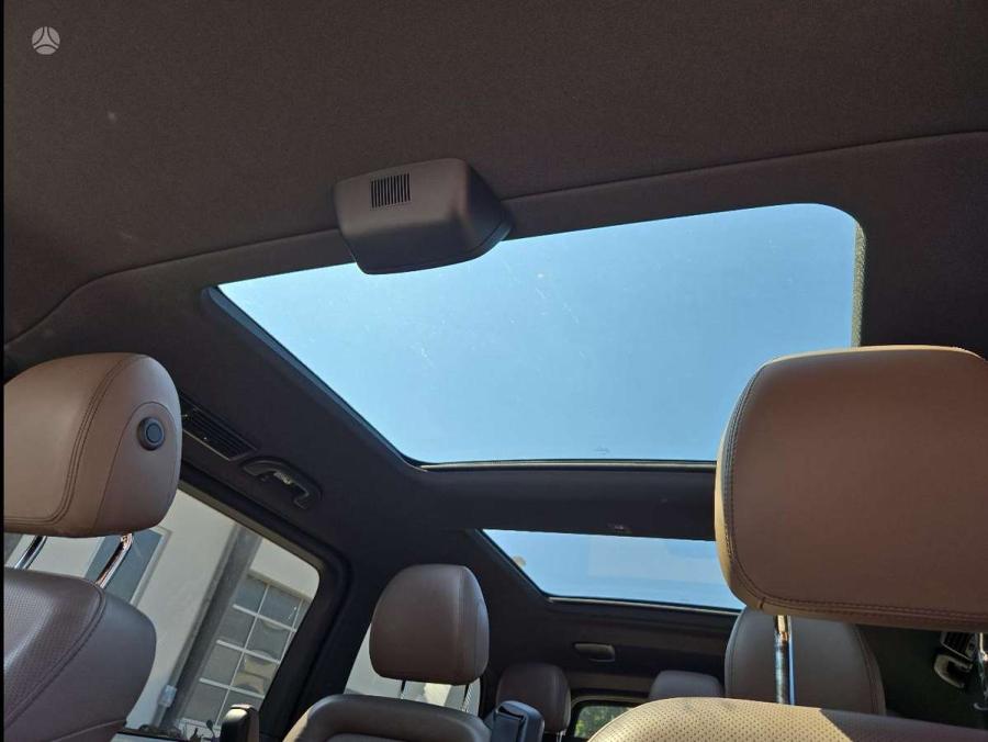 Grey Mercedes-Benz V 300 2020 in Klaipeda, with an engine capacity of 1.95 L and mileage of 111 thousand km for 23700 €, photo 14 on AUTOMOTO.COM.LV
