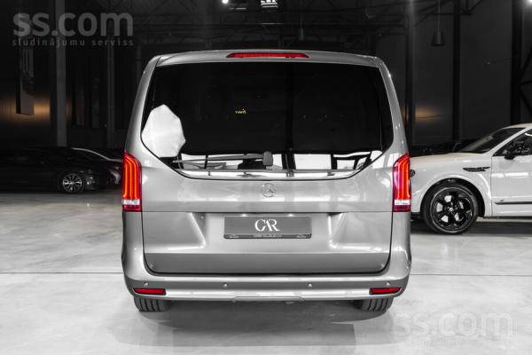 Pelēks Mercedes-Benz V 300 2021 Rīga, ar dzinēja tilpumu 2.00 L un nobraukumu 161 tūkst. km par 40990 €, foto 5 vietnē AUTOMOTO.COM.LV