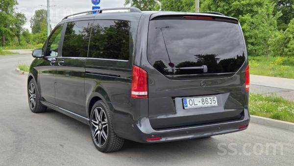 Pelēks Mercedes-Benz V 300 2021 Rīga, ar dzinēja tilpumu 2.00 L un nobraukumu 92 tūkst. km par 59900 €, foto 3 vietnē AUTOMOTO.COM.LV