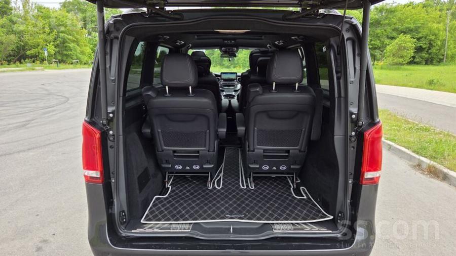Pelēks Mercedes-Benz V 300 2021 Rīga, ar dzinēja tilpumu 2.00 L un nobraukumu 92 tūkst. km par 59900 €, foto 6 vietnē AUTOMOTO.COM.LV