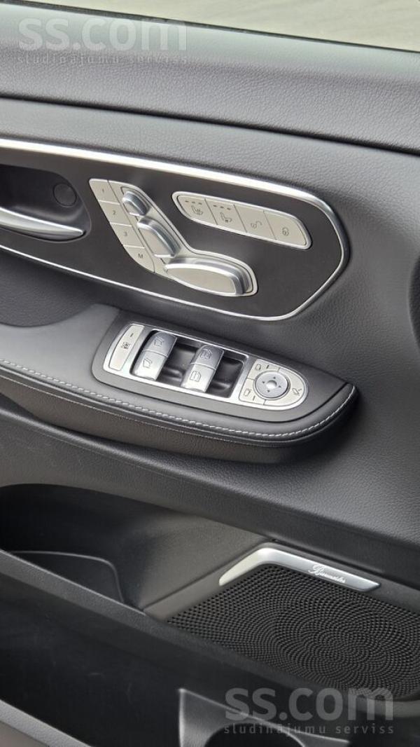 Pelēks Mercedes-Benz V 300 2021 Rīga, ar dzinēja tilpumu 2.00 L un nobraukumu 92 tūkst. km par 59900 €, foto 11 vietnē AUTOMOTO.COM.LV