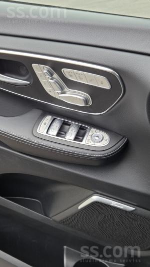 Pelēks Mercedes-Benz V 300 2021 Rīga, ar dzinēja tilpumu 2.00 L un nobraukumu 92 tūkst. km par 59900 €, foto 11 vietnē AUTOMOTO.COM.LV
