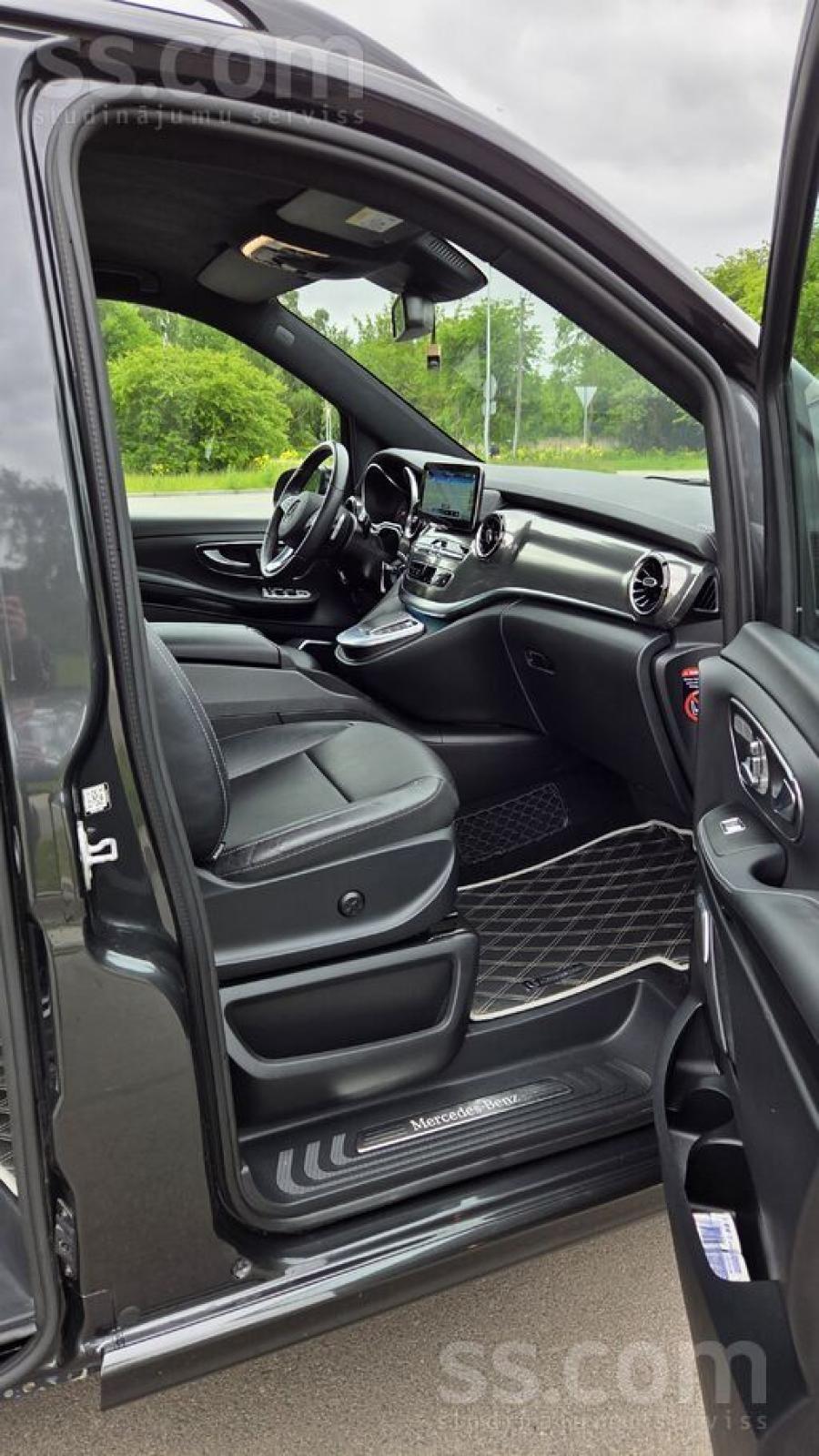 Pelēks Mercedes-Benz V 300 2021 Rīga, ar dzinēja tilpumu 2.00 L un nobraukumu 92 tūkst. km par 59900 €, foto 20 vietnē AUTOMOTO.COM.LV