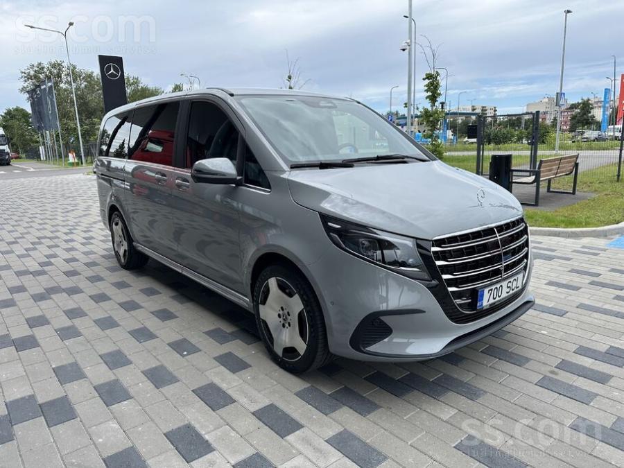 Pelēks Mercedes-Benz V 300 2025 Rīga, ar dzinēja tilpumu 2.00 L un nobraukumu 17 tūkst. km par 103900 €, foto 1 vietnē AUTOMOTO.COM.LV