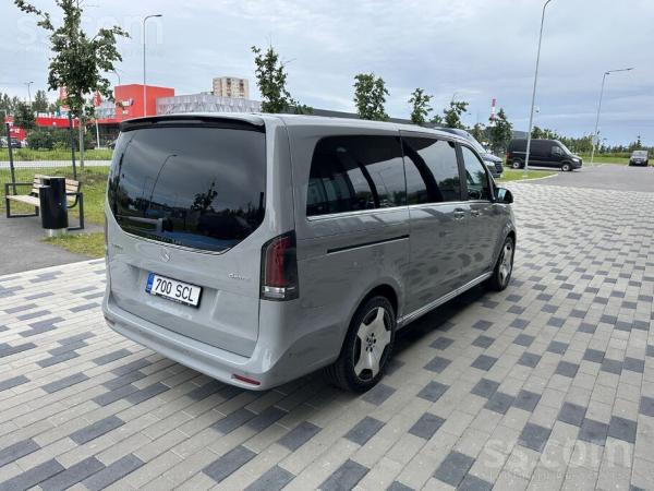 Pelēks Mercedes-Benz V 300 2025 Rīga, ar dzinēja tilpumu 2.00 L un nobraukumu 17 tūkst. km par 103900 €, foto 4 vietnē AUTOMOTO.COM.LV