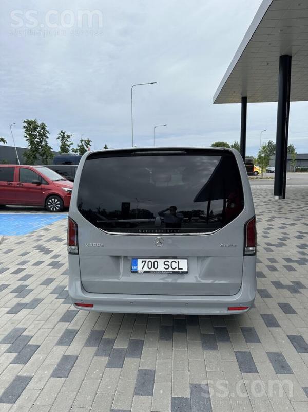 Pelēks Mercedes-Benz V 300 2025 Rīga, ar dzinēja tilpumu 2.00 L un nobraukumu 17 tūkst. km par 103900 €, foto 5 vietnē AUTOMOTO.COM.LV