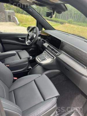 Pelēks Mercedes-Benz V 300 2025 Rīga, ar dzinēja tilpumu 2.00 L un nobraukumu 17 tūkst. km par 103900 €, foto 8 vietnē AUTOMOTO.COM.LV