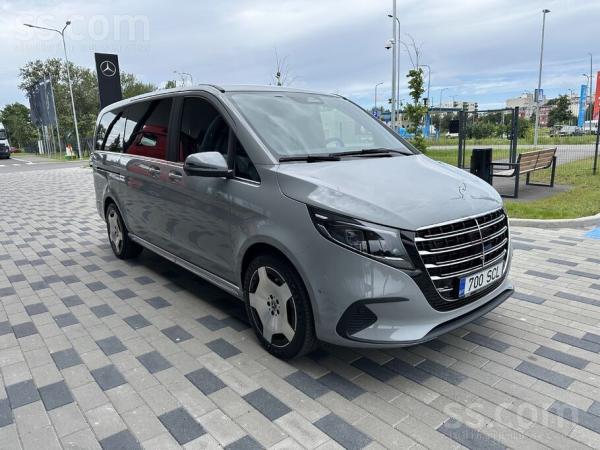 Pelēks Mercedes-Benz V 300 2025 Rīga, ar dzinēja tilpumu 2.00 L un nobraukumu 17 tūkst. km par 99000 €, foto 1 vietnē AUTOMOTO.COM.LV