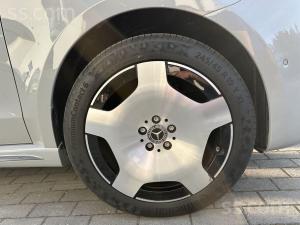 Pelēks Mercedes-Benz V 300 2025 Rīga, ar dzinēja tilpumu 2.00 L un nobraukumu 17 tūkst. km par 99000 €, foto 12 vietnē AUTOMOTO.COM.LV