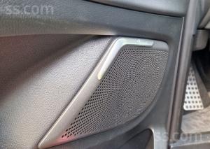 Красный Мерседес В 300 2019 в Рига, объемом двигателя 2.00 л и пробегом 70 тыс. км за 40000 €, фото 7 на AUTOMOTO.COM.LV