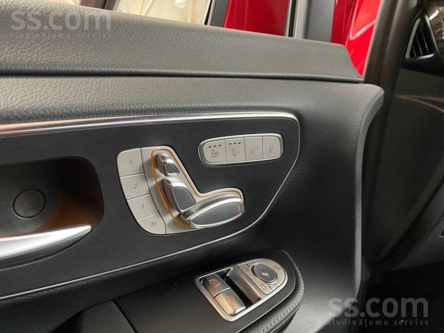 Красный Мерседес В 300 2019 в Рига, объемом двигателя 2.00 л и пробегом 70 тыс. км за 40000 €, фото 9 на AUTOMOTO.COM.LV