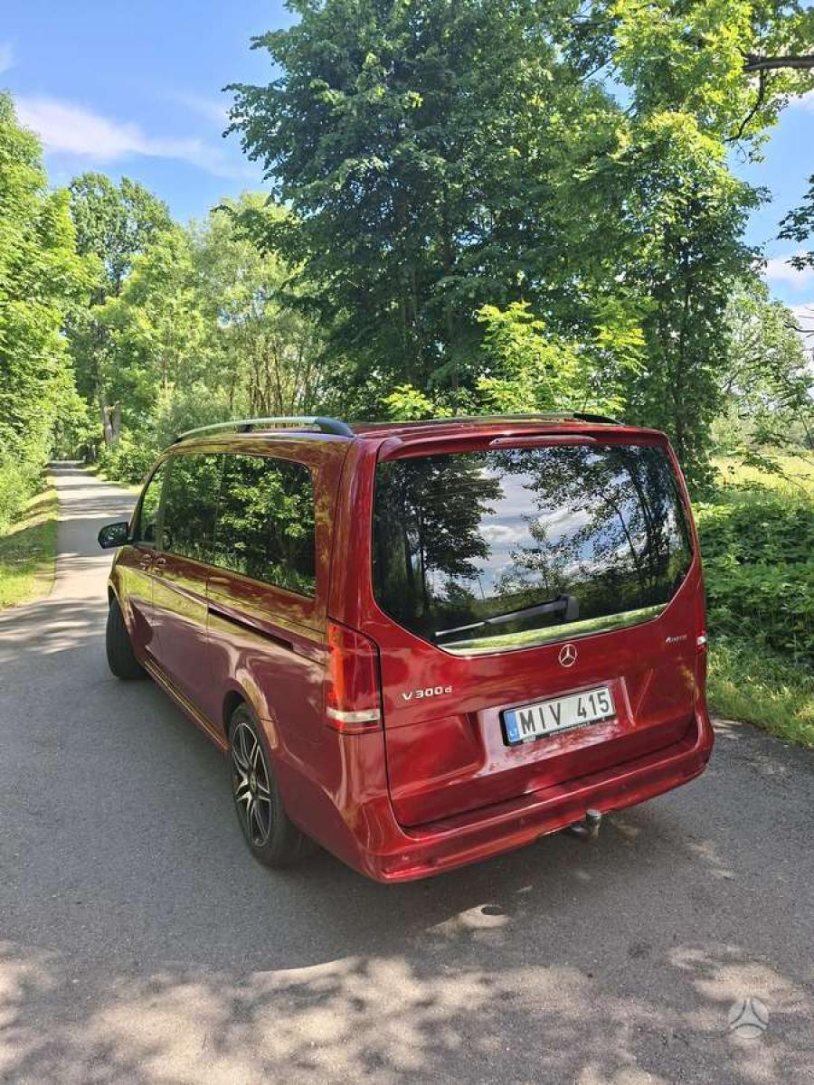 Красный Мерседес В 300 2022 в Каунас, объемом двигателя 1.95 л и пробегом 150 тыс. км за 53500 €, фото 6 на AUTOMOTO.COM.LV
